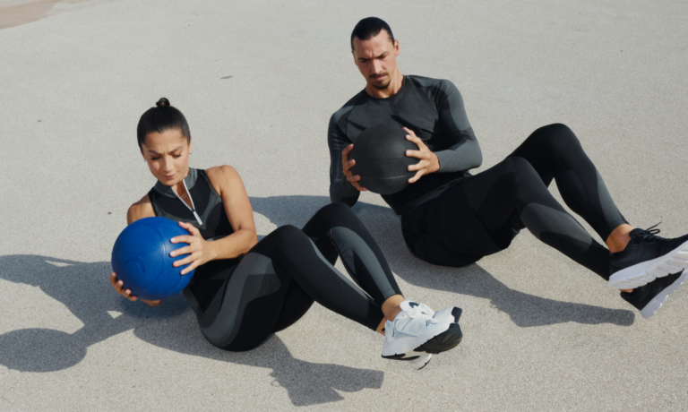 H&M Influencer Program: How To Join & Become H&M Influencer