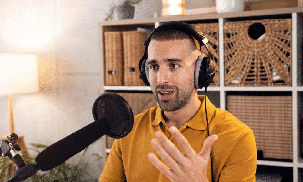 Forecast Shows Podcast Creator Revenues To Nearly $1B In 2025 ...