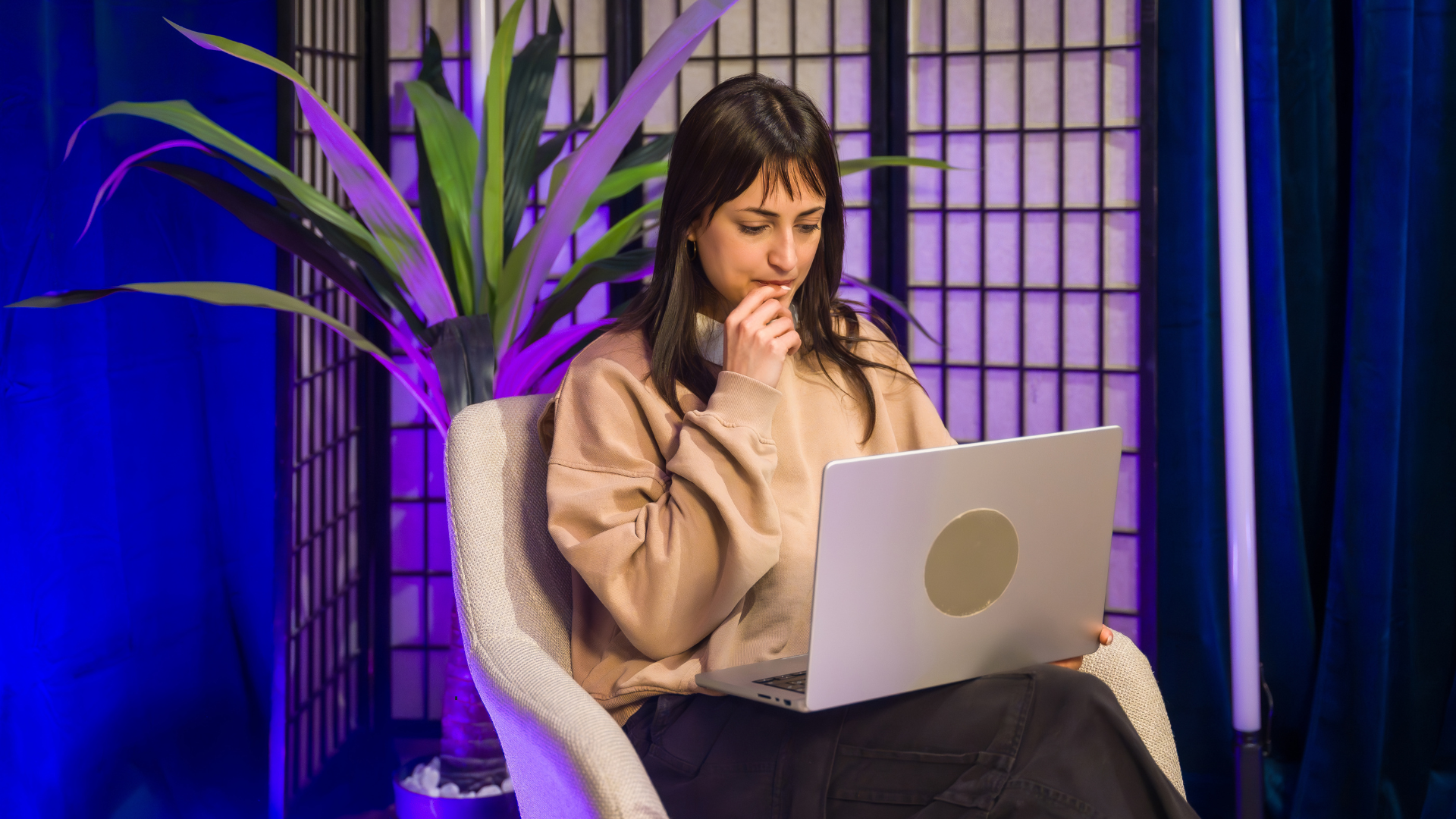 Creator Economy Jobs March 2026: Amazon, Google, And Warner Music Group ...